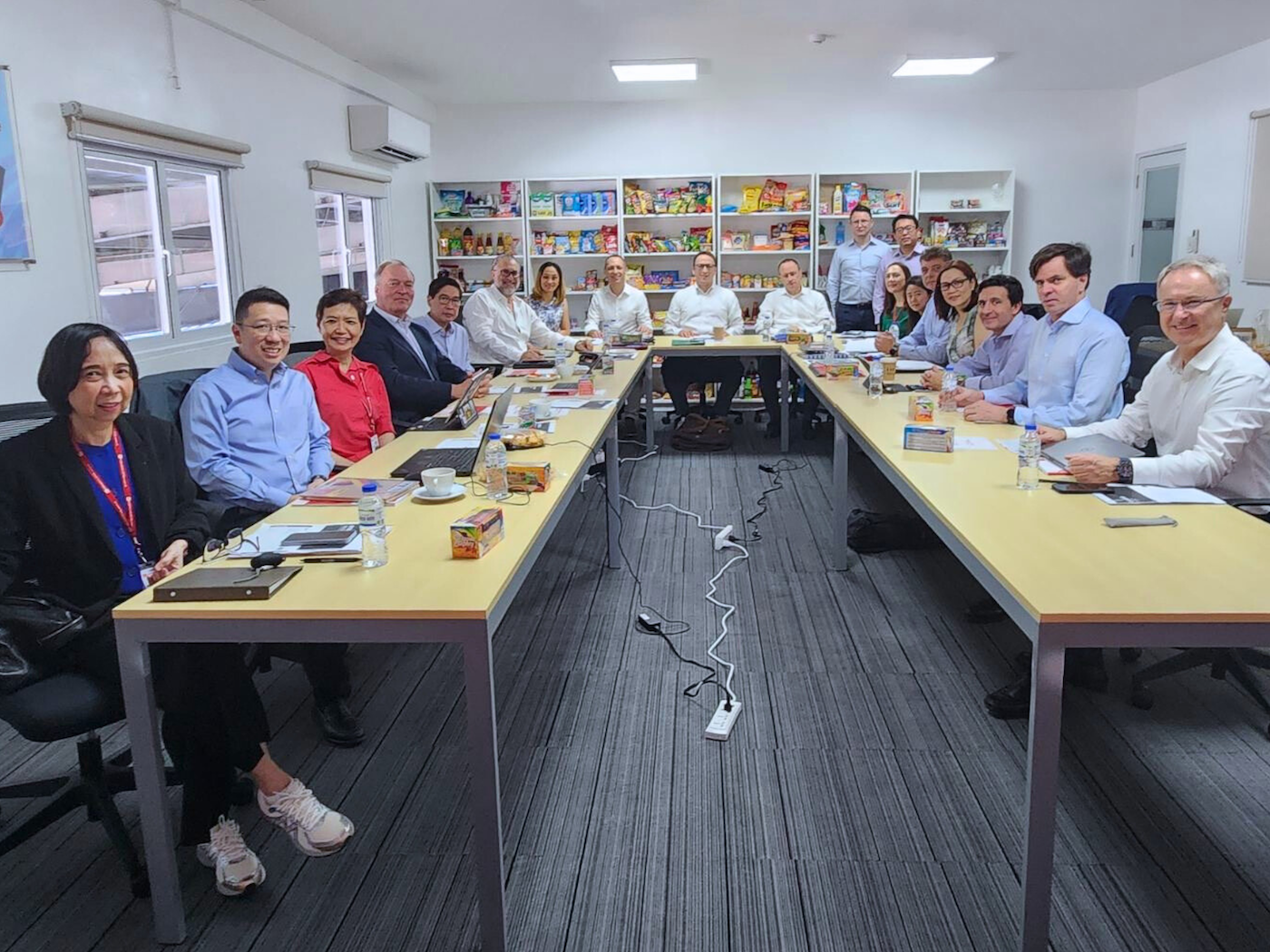 O!Save opens 400th store - Robinsons Retail Holdings, Inc.