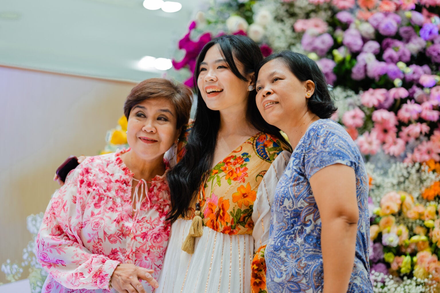 Robinsons blooms with 10,000 flowers for Mother's Day - Robinsons ...