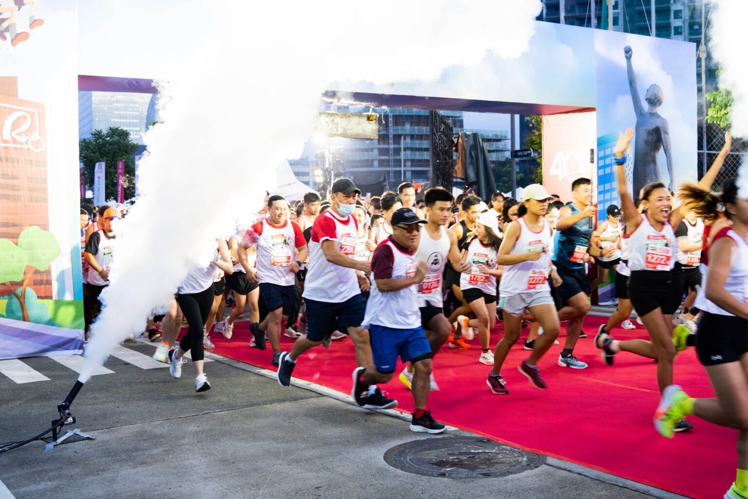 6,500 join 17th Robinsons Supermarket buddy run - Robinsons Retail ...