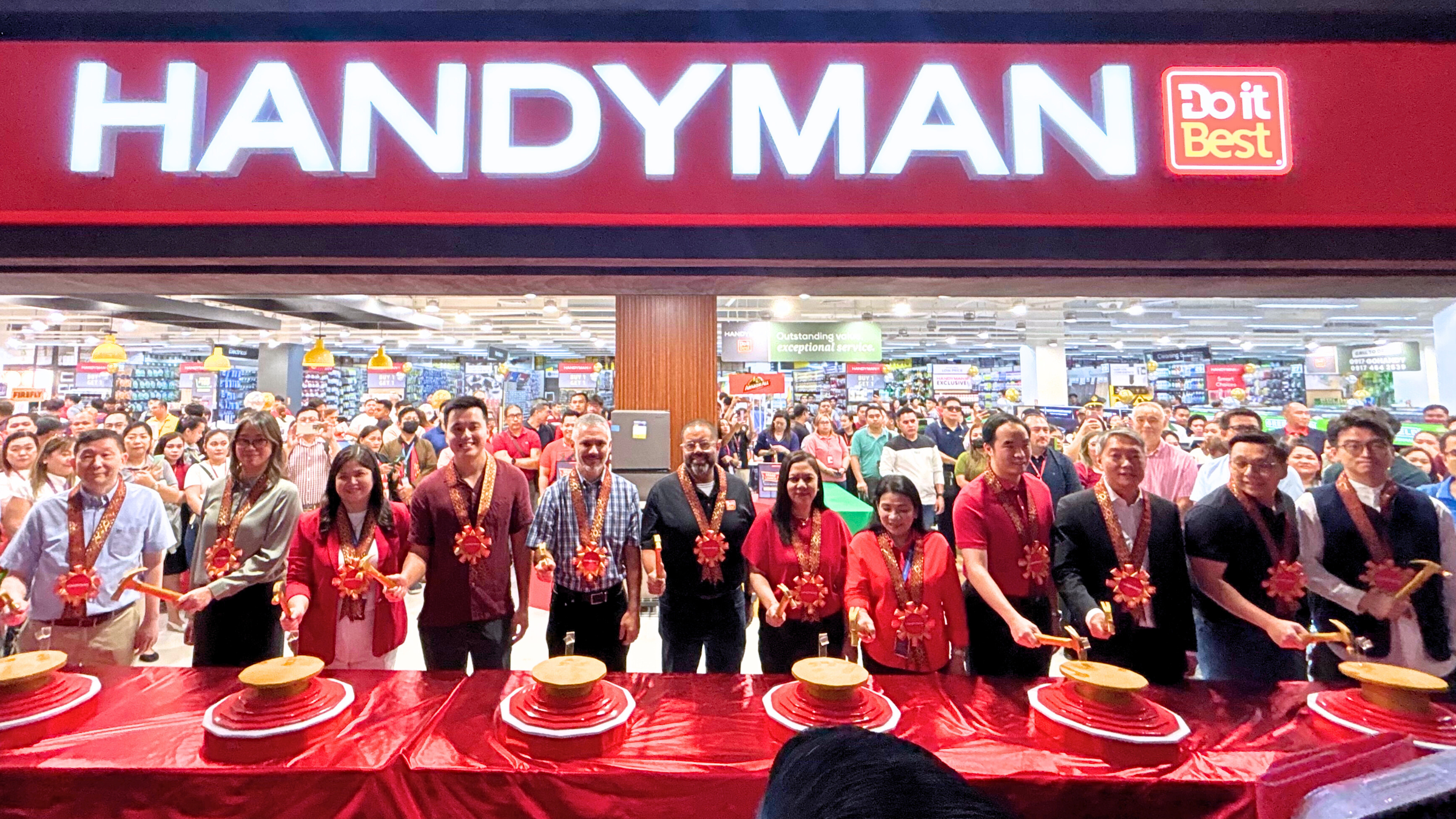 Handyman relaunches Robinsons Manila store with Do it Best, partners ...